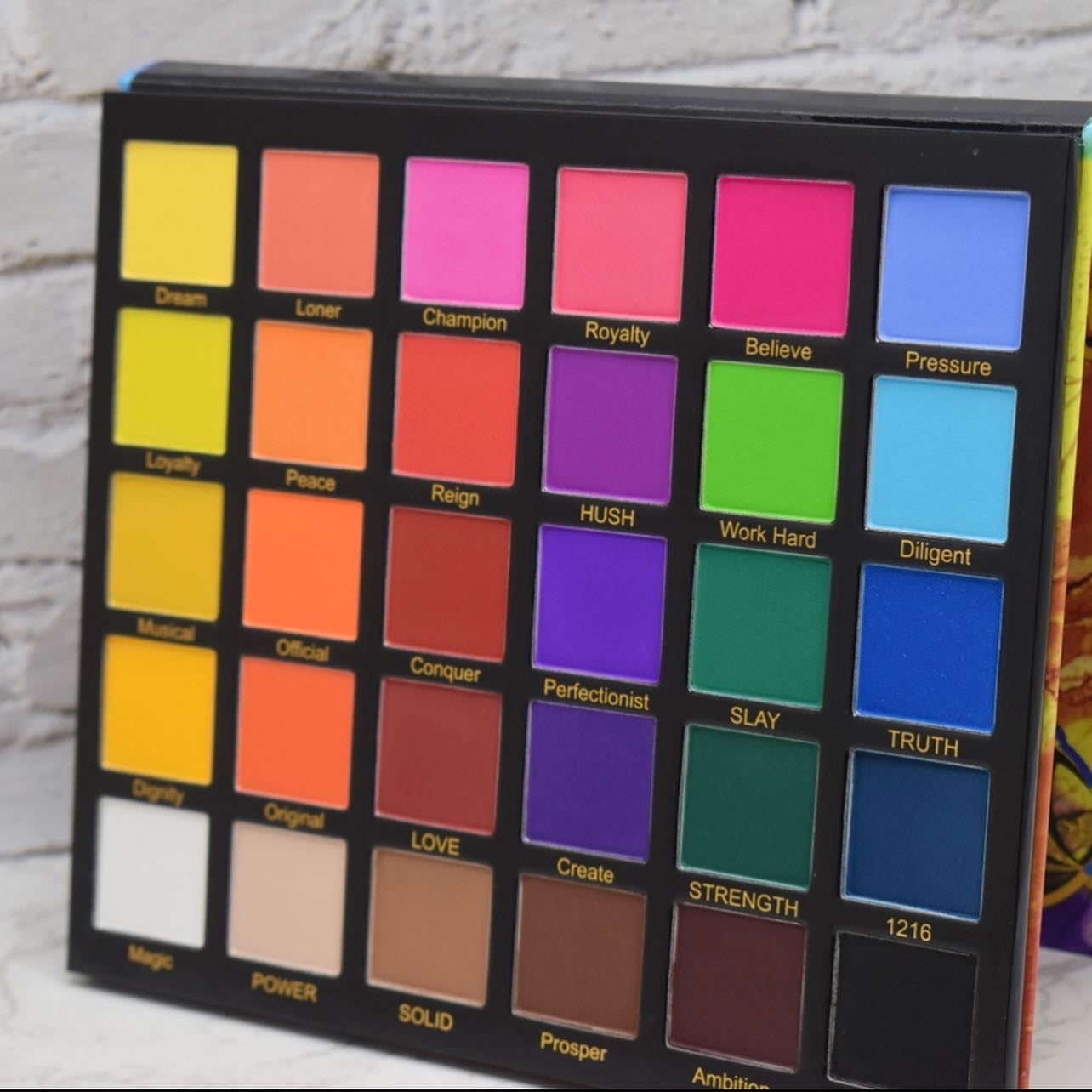 Slay BOLD palette – Slay Ready Cosmetics
